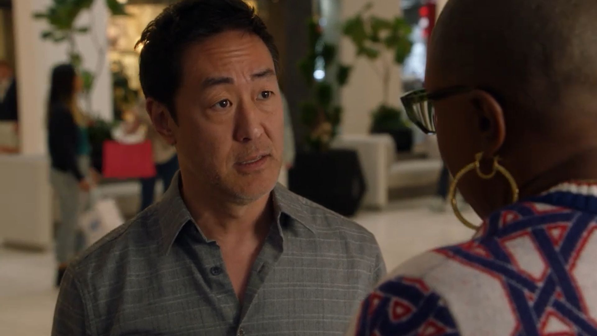 9-1-1 season six episode 16 preview clip: Hen offers wise advice as ...