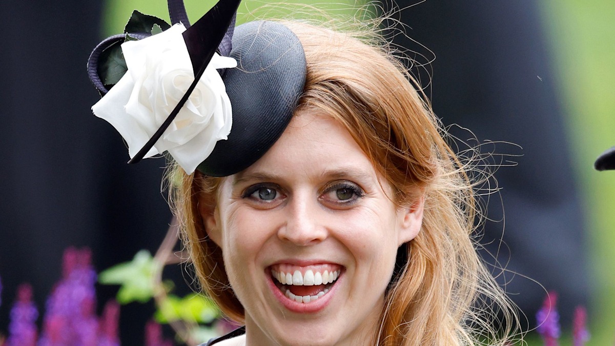 Princess Beatrice bears striking resemblance to iconic royal family ...