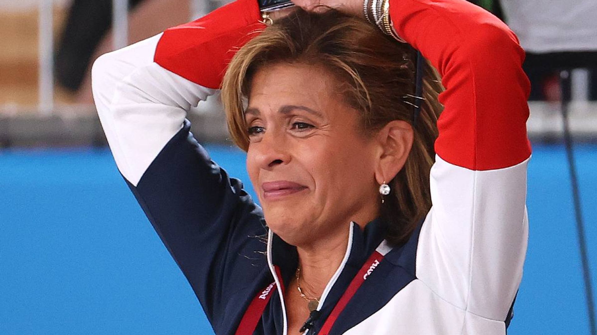 Todays Hoda Kotb Bids Sad Farewell To Beloved Co Star As Fans Are Left