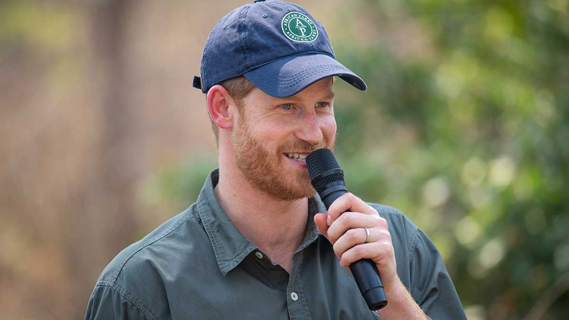 Prince Harry shares behind-the-scenes photo from royal tour - see it ...