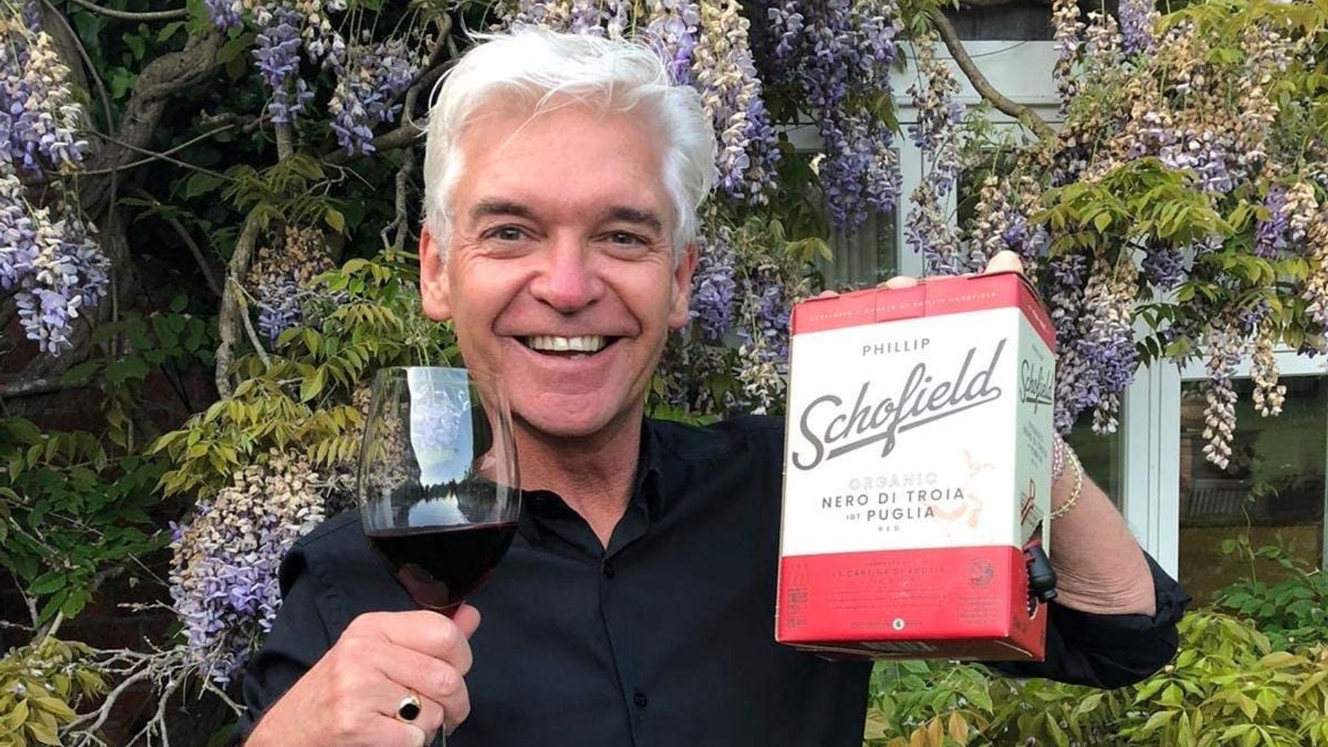 Phillip Schofield reveals rare glimpse at family garden as he enjoys ...