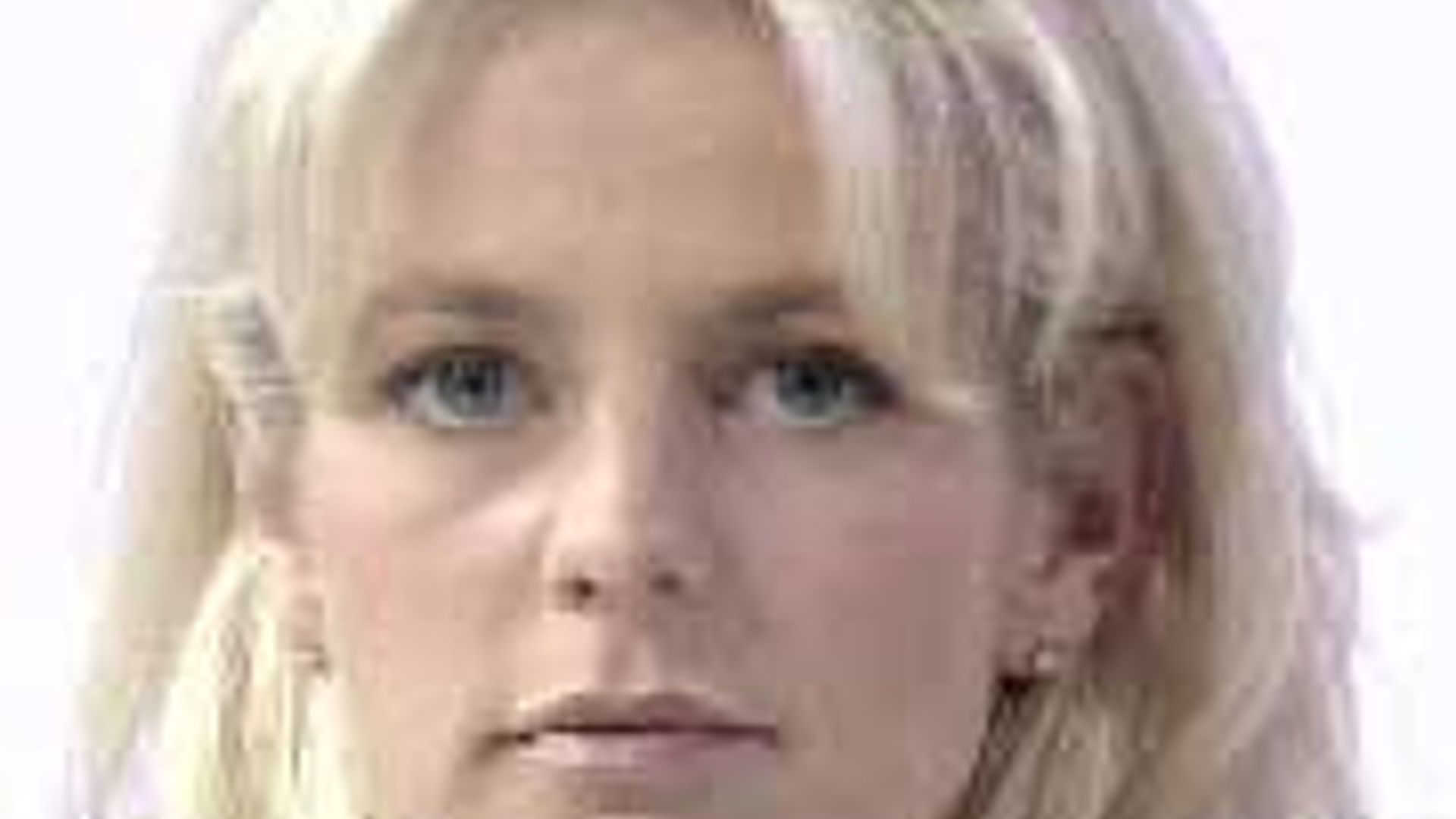 ULRIKA JONSSON TO TAKE SHOW TO THE US | HELLO!