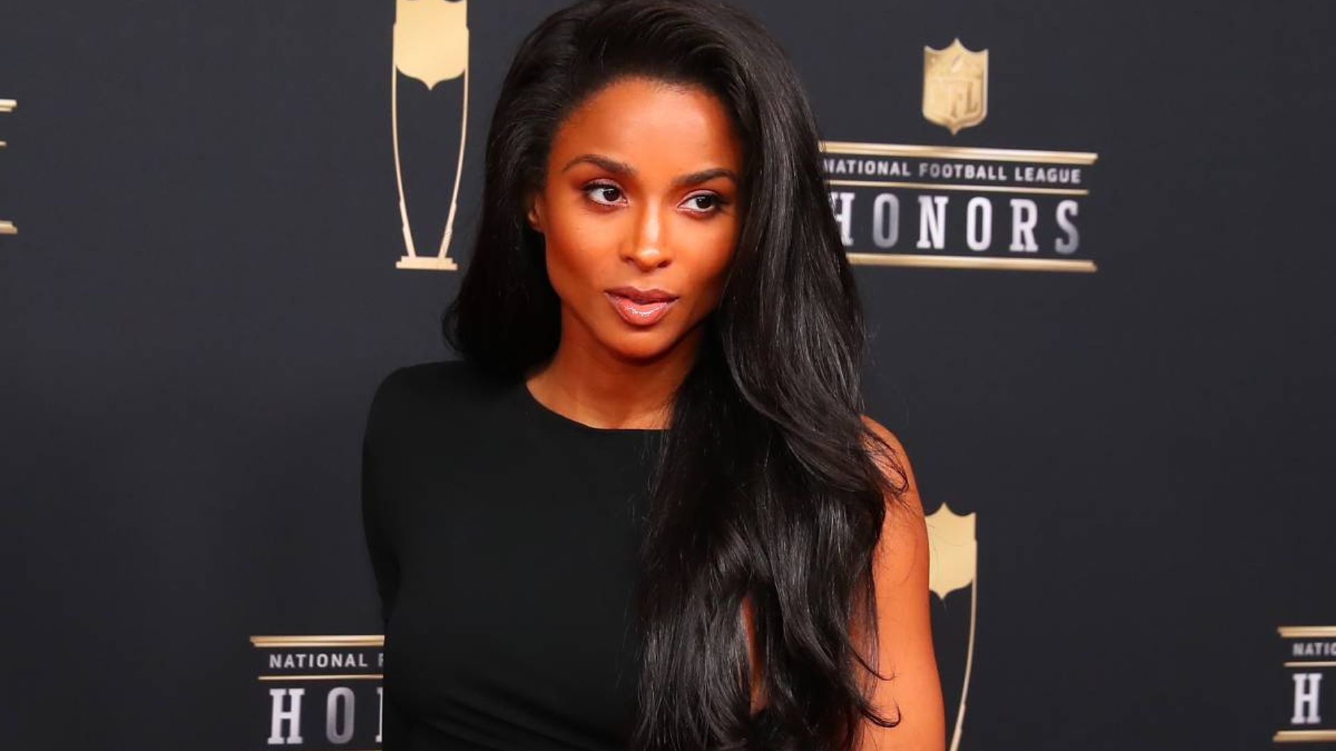 Ciara shows off her wild side in a sizzling swimsuit on vacation with ...