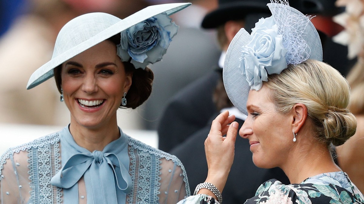 Zara Tindall goes barefoot in £650 bodycon dress - with Kate Middleton ...