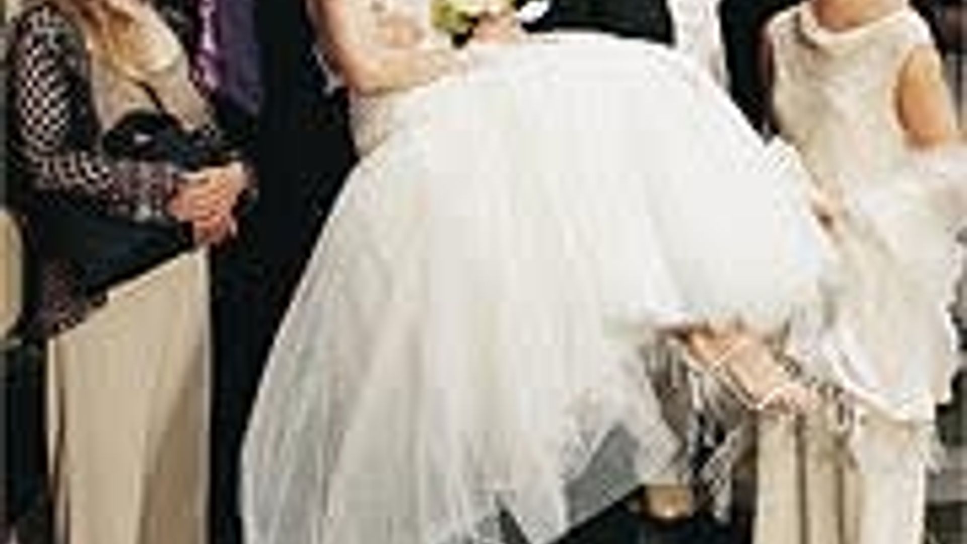 MAGAZINE - Prima Ballerina Leanne Benjamin | HELLO!