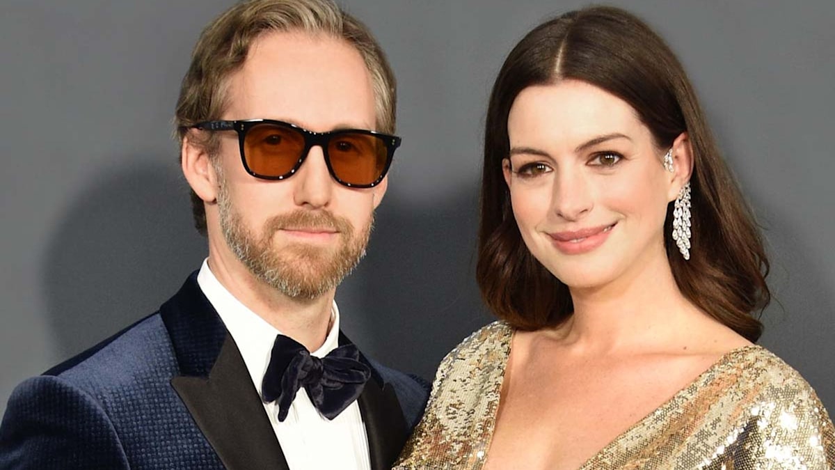 Anne Hathway's family: Inside her private life with Adam Shulman and ...