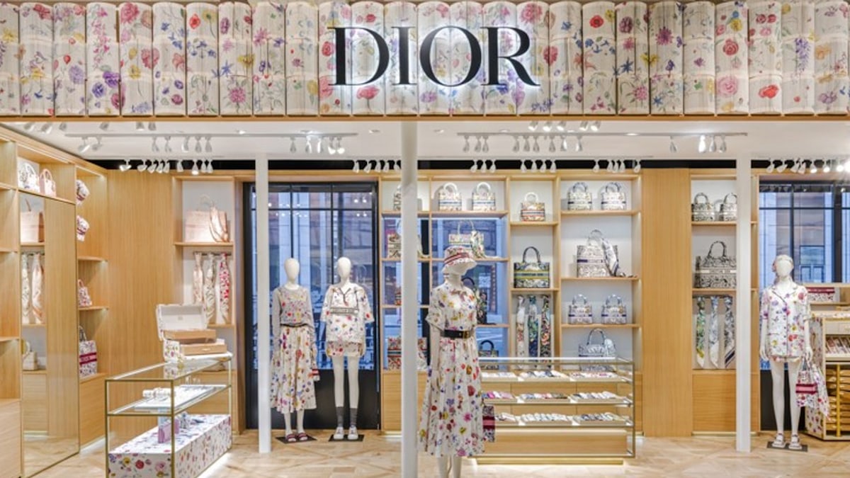 Dior's pop-up store at Harrods is a must-see this summer - see photos ...