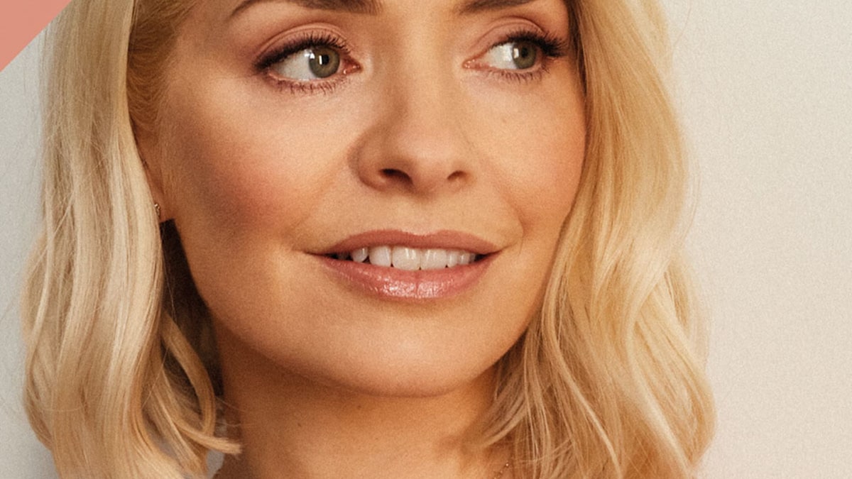 Holly Willoughby's tell-all book on body image, burnout & her life in the public eye - DETAILS ...