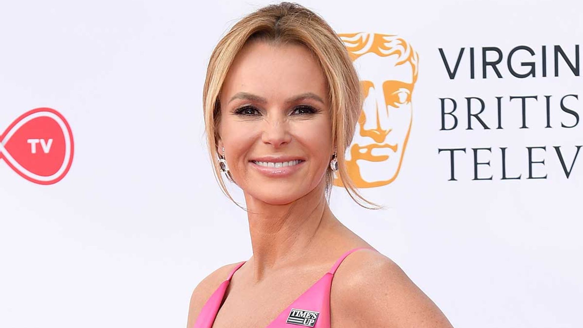 Amanda Holden shows off lithe bikini figure in stunning throwback photo ...