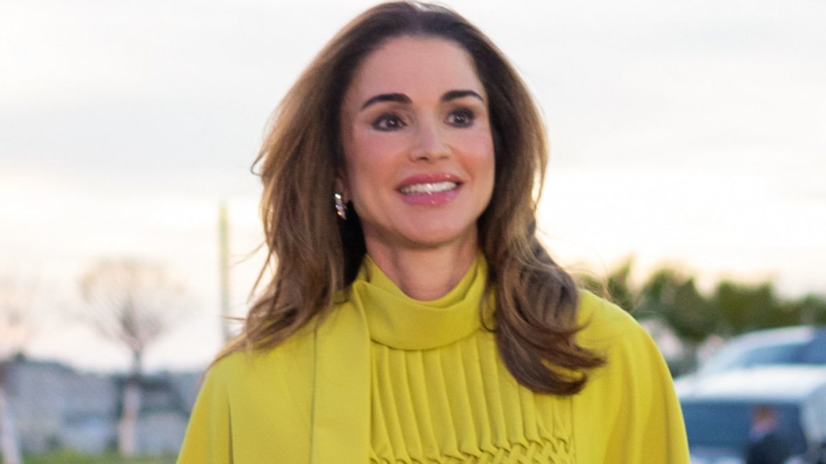 Queen Rania's new look is 'subtly very powerful' | HELLO!