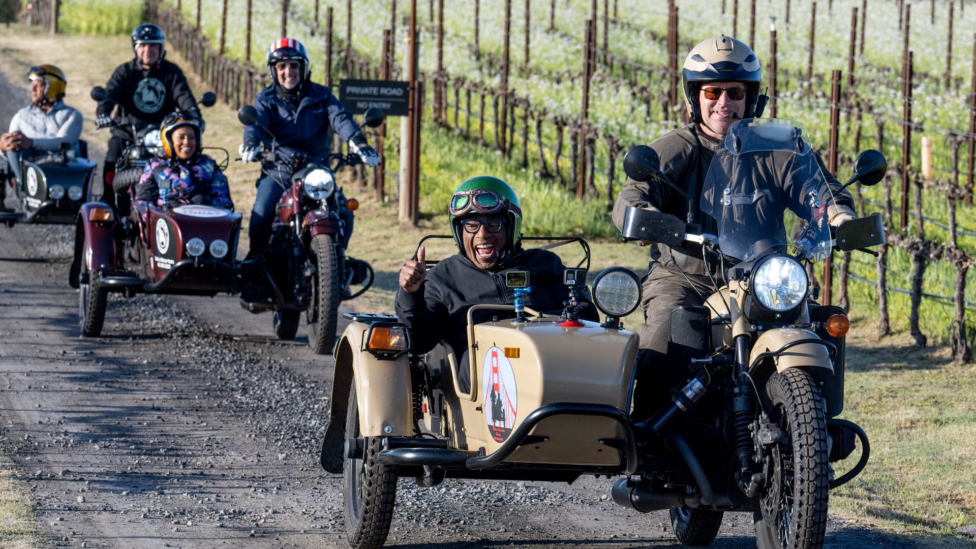 Savannah Guthrie and Hoda Kotb make unexpected comments on Today Show ...