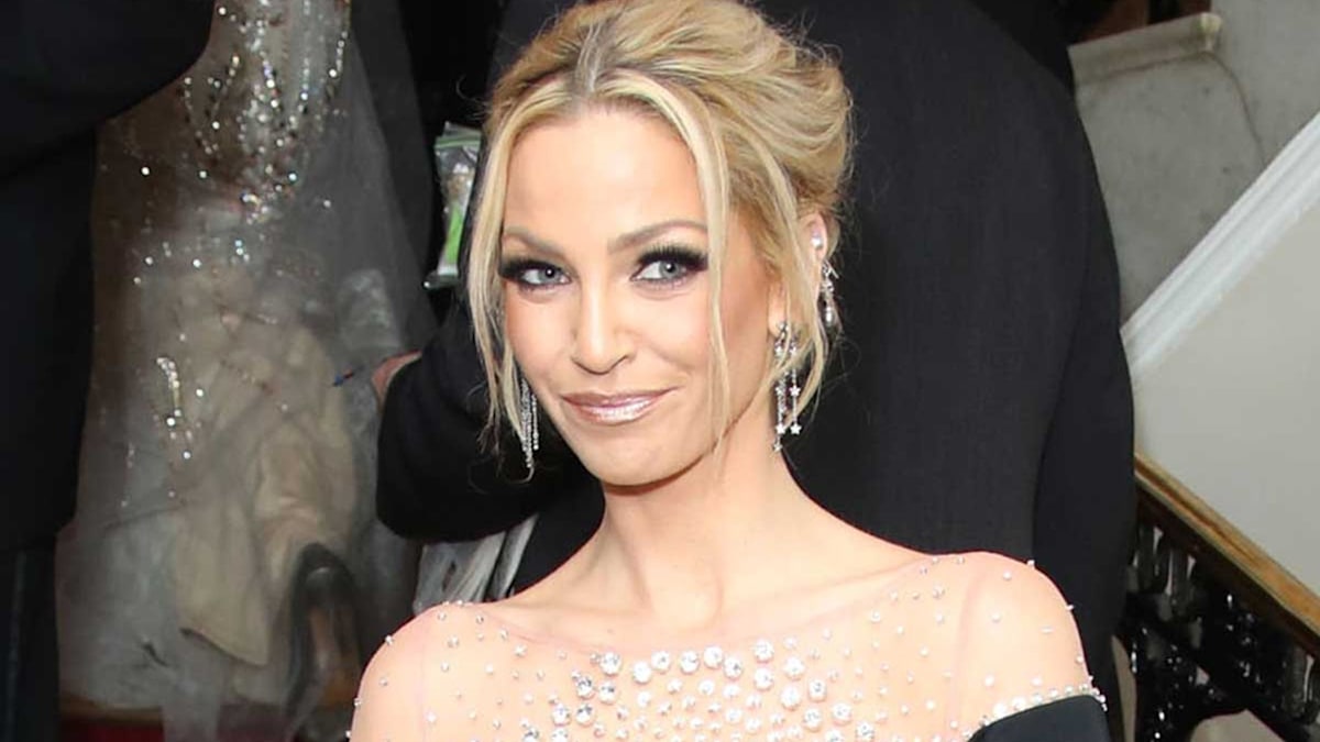 Girls Aloud's Sarah Harding dies aged 39 following breast cancer battle ...