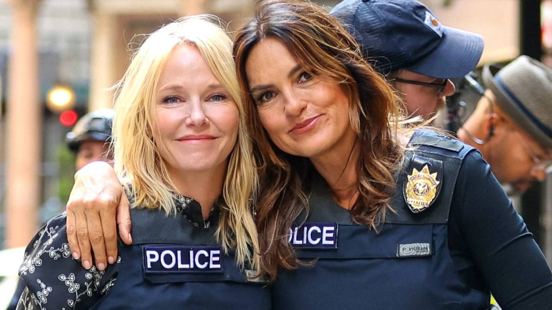 Law And Order Svus Mariska Hargitay Shares Bittersweet Selfie Alongside