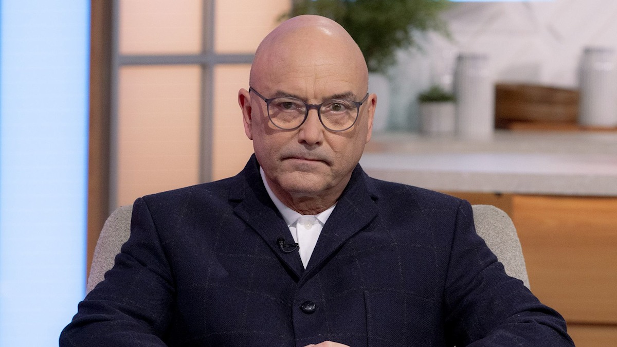 Gregg Wallace releases public apology after viral comments about 'women ...