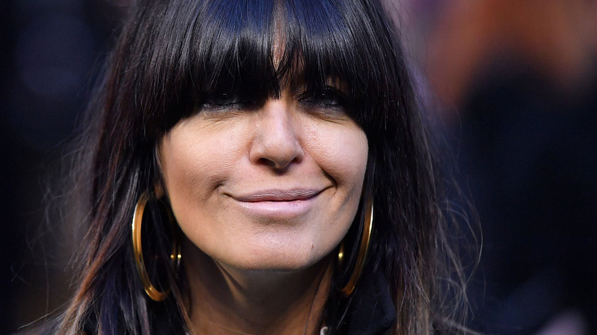 Claudia Winkleman gets masterclass in cutting her own fringe during ...