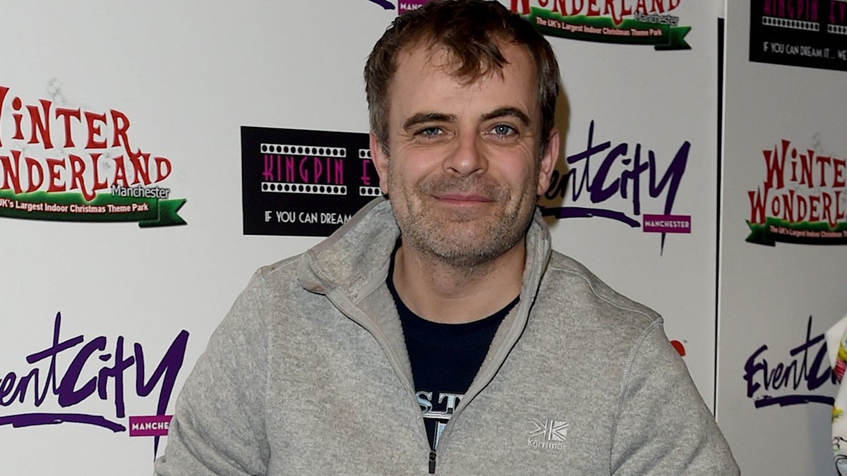 Coronation Street's Simon Gregson gives NHS staff unbelievable gift ...