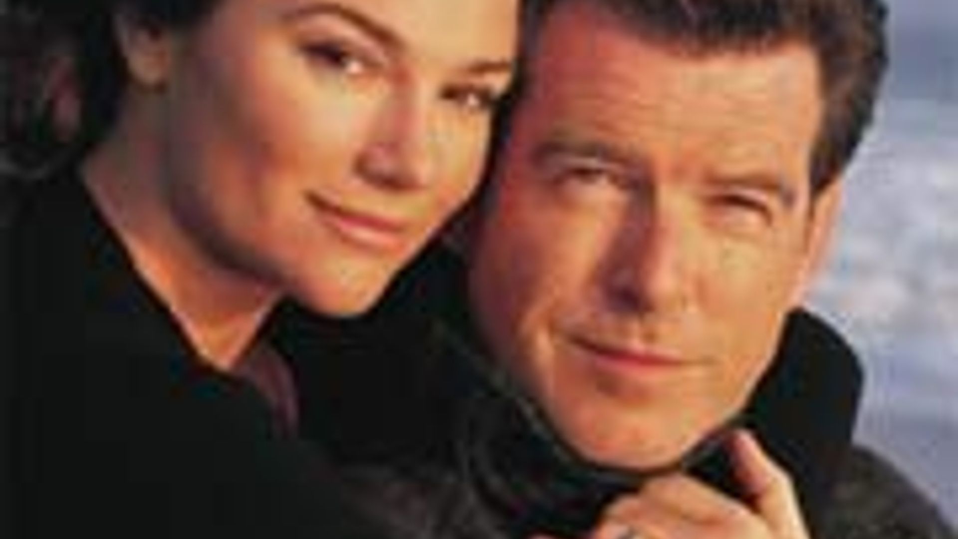 PIERCE BROSNAN AND KEELY SHAYE-SMITH TIE THE KNOT IN A ROMANTIC IRISH ...