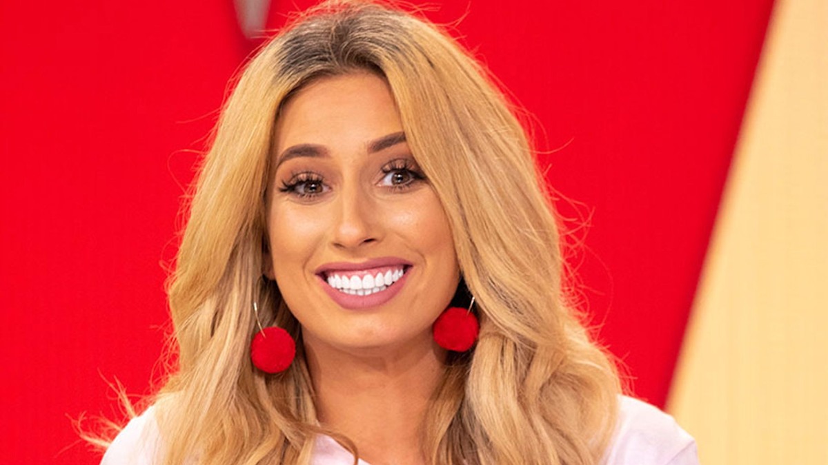 Stacey Solomon gets candid with bikini photo embracing her extra tummy ...