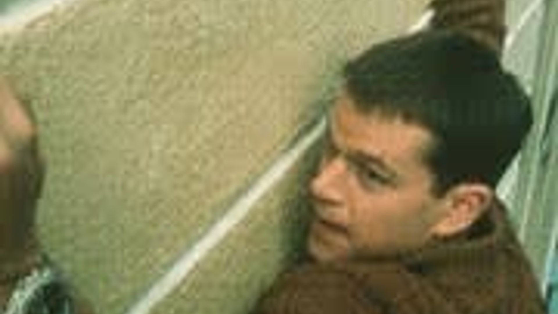 MATT DAMON MUSCLES UP FOR THE BOURNE IDENTITY | HELLO!