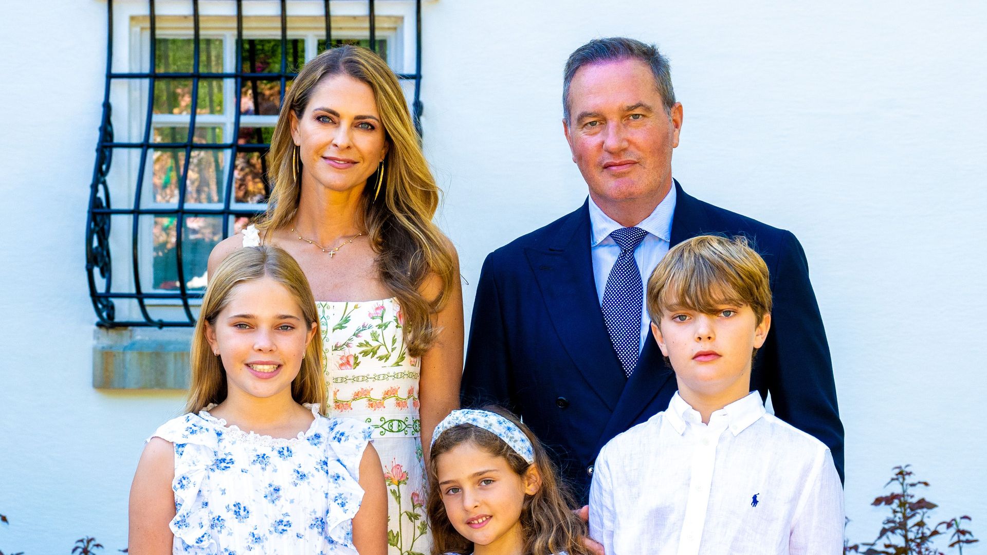 Princess Leonore of Sweden is all grown up in incredible new photo ...