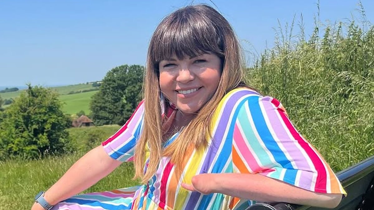 Briony May Williams' inspiring 3-stone weight loss after ditching '2 ...