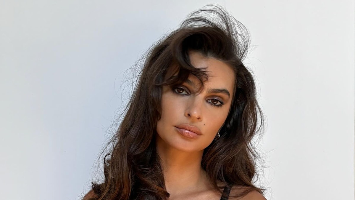 Emily Ratajkowski is a modern pin-up in lingerie inspired leather crop ...