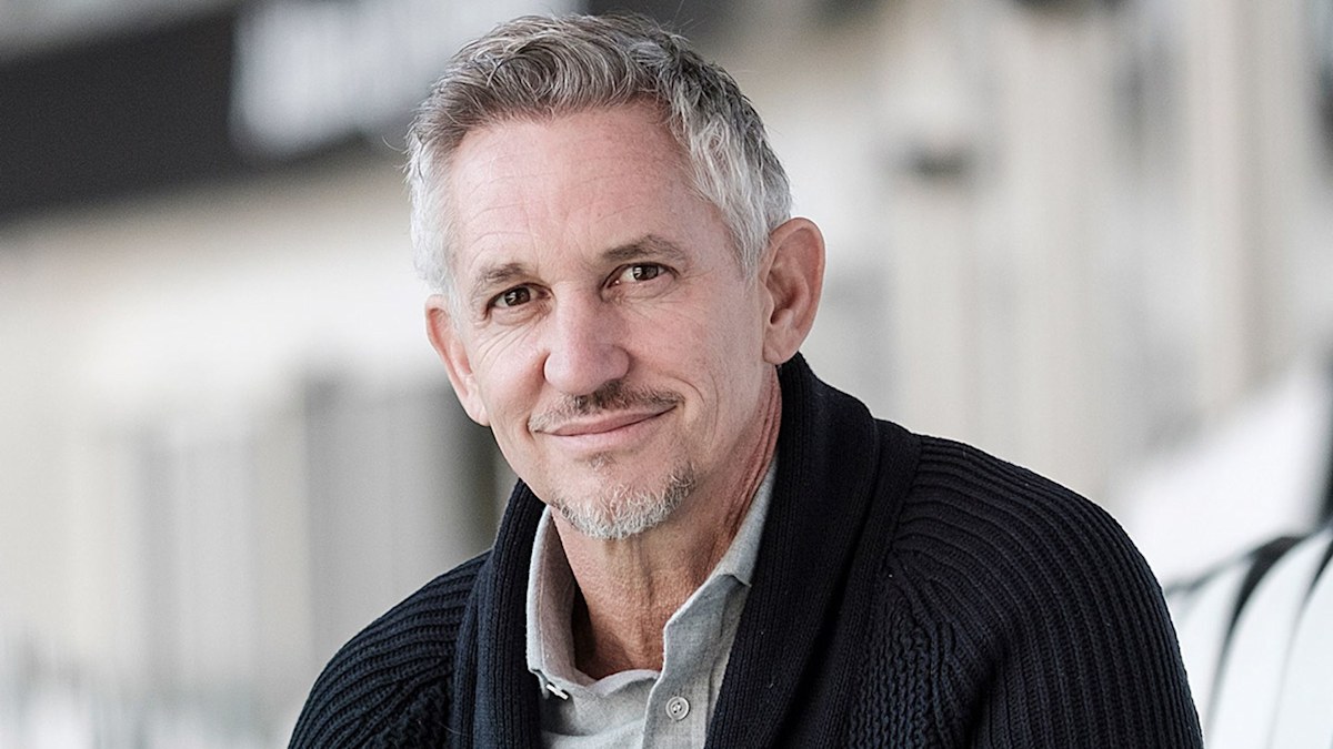 Gary Lineker sparks controversy with extremely rare photo of handsome ...