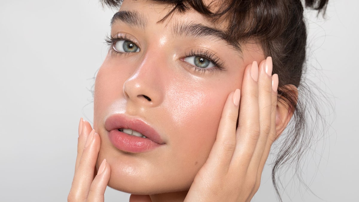 Bio Sculpture vs Shellac: Here's everything you need to know | HELLO!