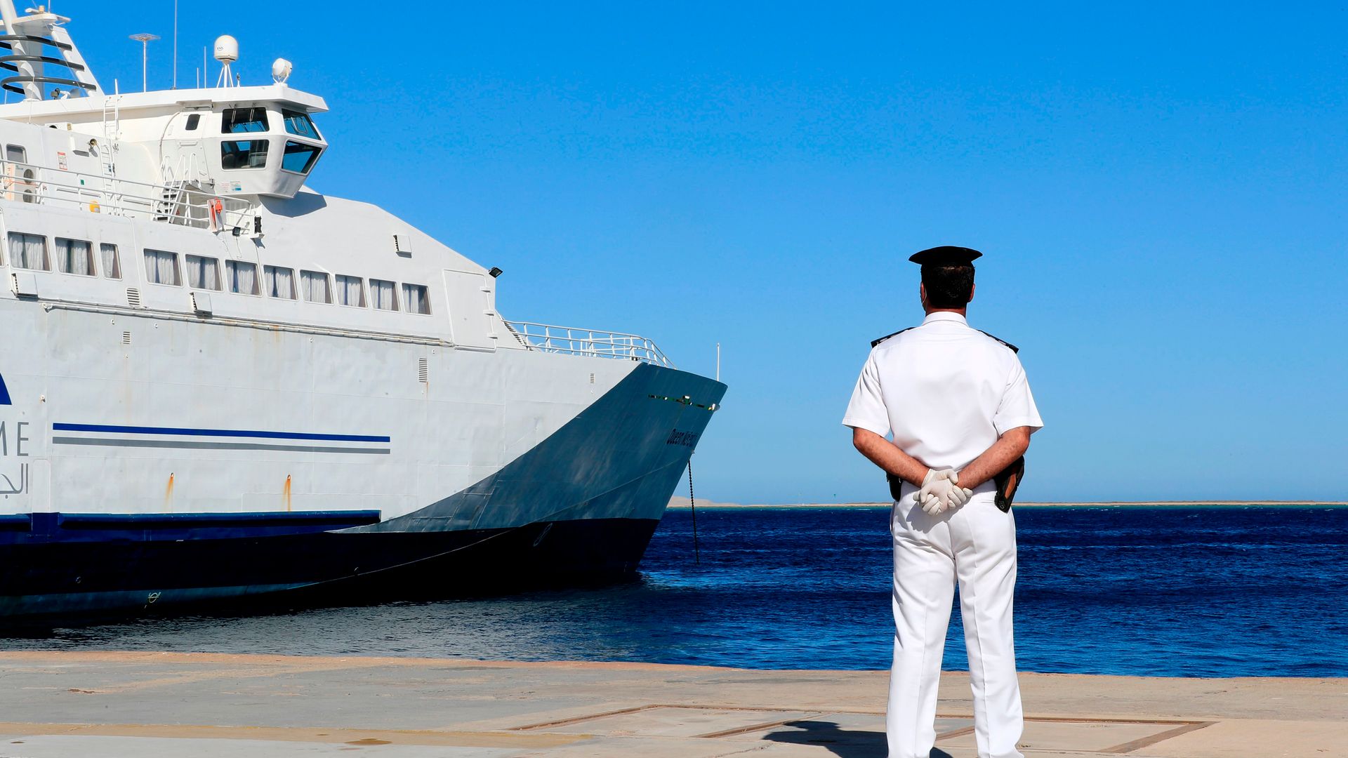 At least 4 tourists dead after sunken submarine accident — details | HELLO!