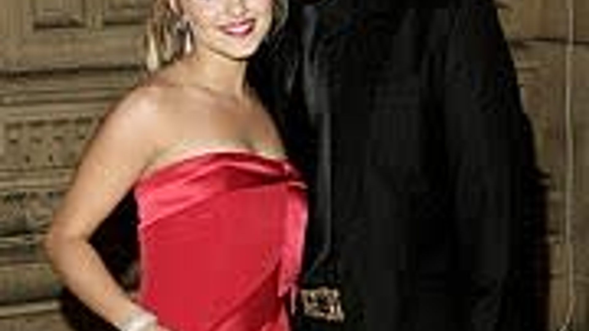 David Tennant, Billie Piper, Dr Who joins stylish beauties | HELLO!