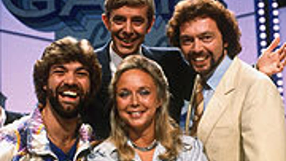 Showbiz friends remember the iconic host of 'Beadle's | HELLO!