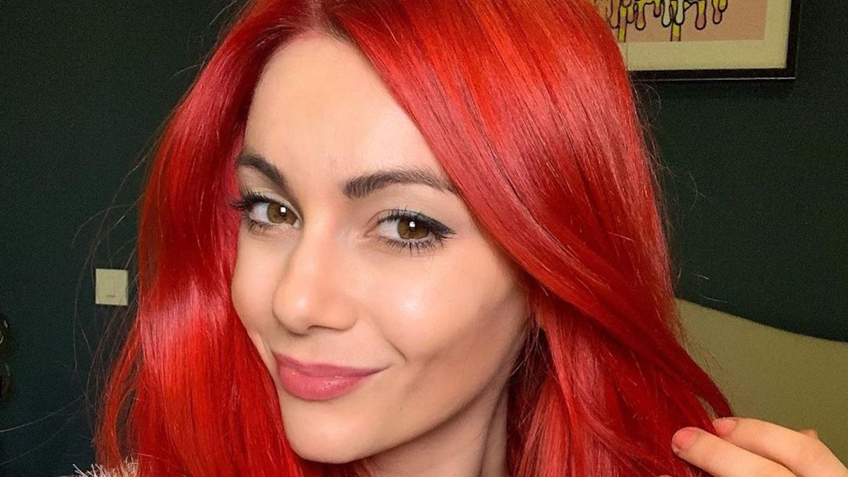 Dianne Buswell's dramatic change in appearance has fans in stitches ...