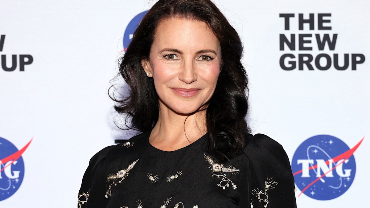 Kristin Davis 59 Praised For Natural Look After Ridiculed For