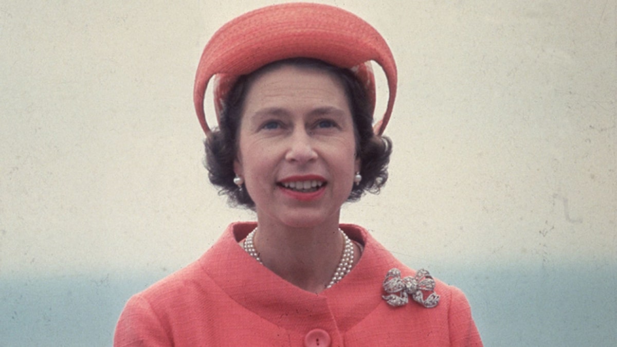 The Queen to make history as first British monarch to reign 65 years ...