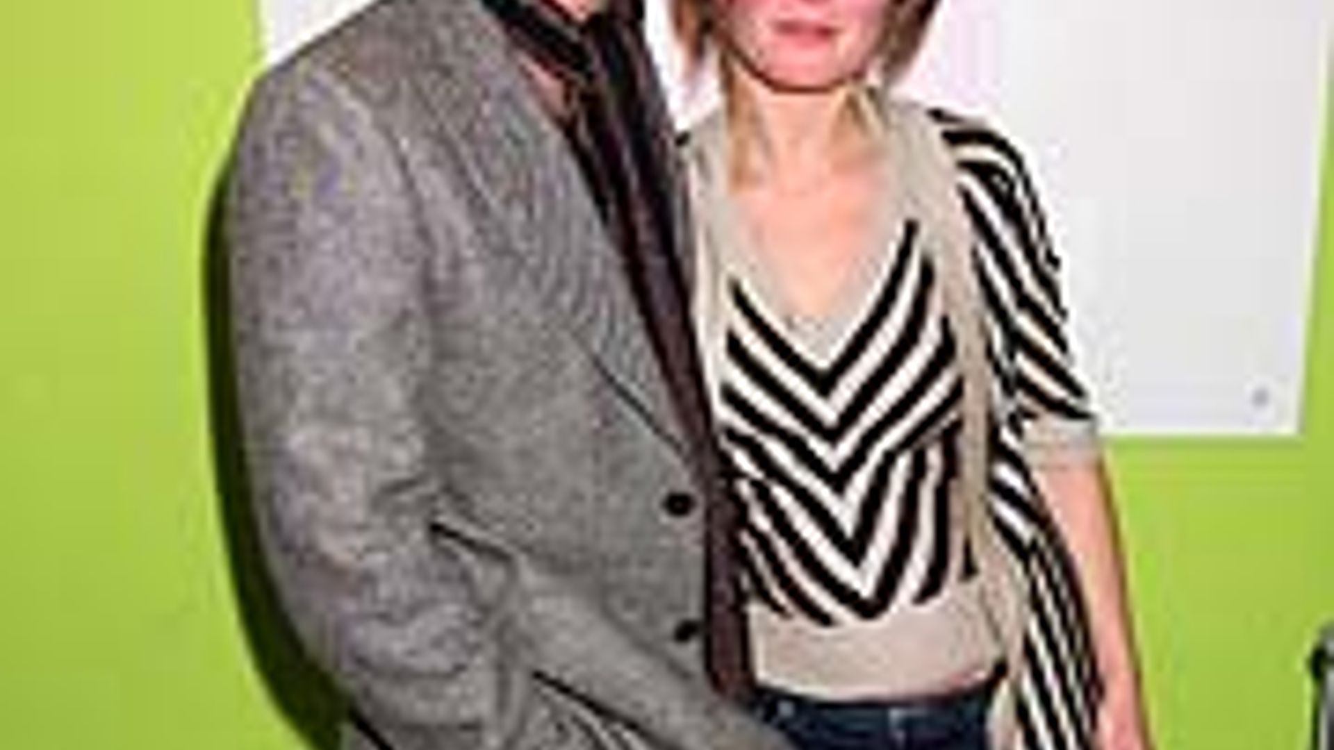 Jude gets arty in London with big sis Tasha | HELLO!