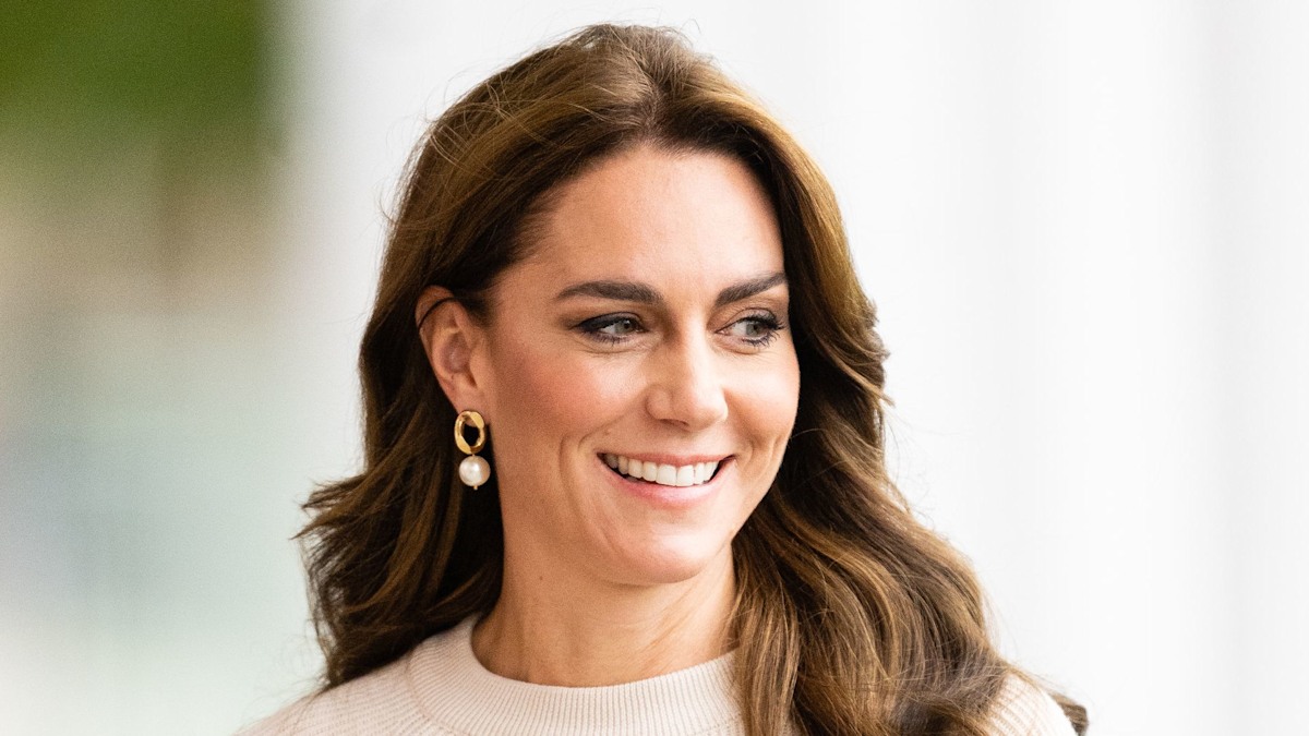 Princess Kate labelled 'Queen of Christmas' after sharing festive video ...