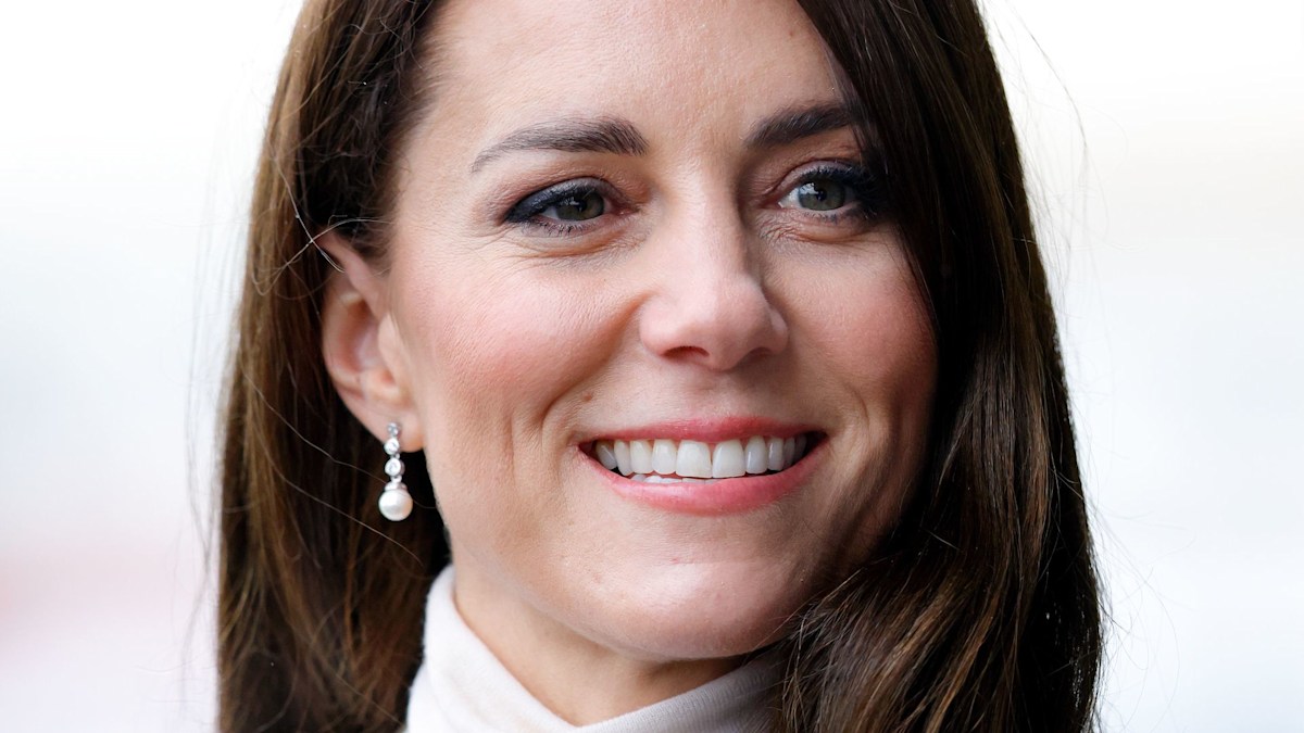 Princess Kate's brand new off-duty mini handbag is so unbelievably chic ...