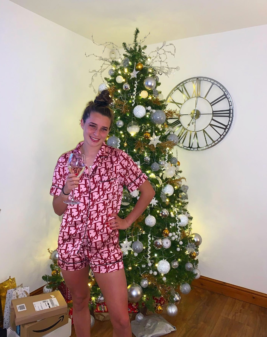 Lioness Ella Toone's Manchester pad with fellow footballer boyfriend ...