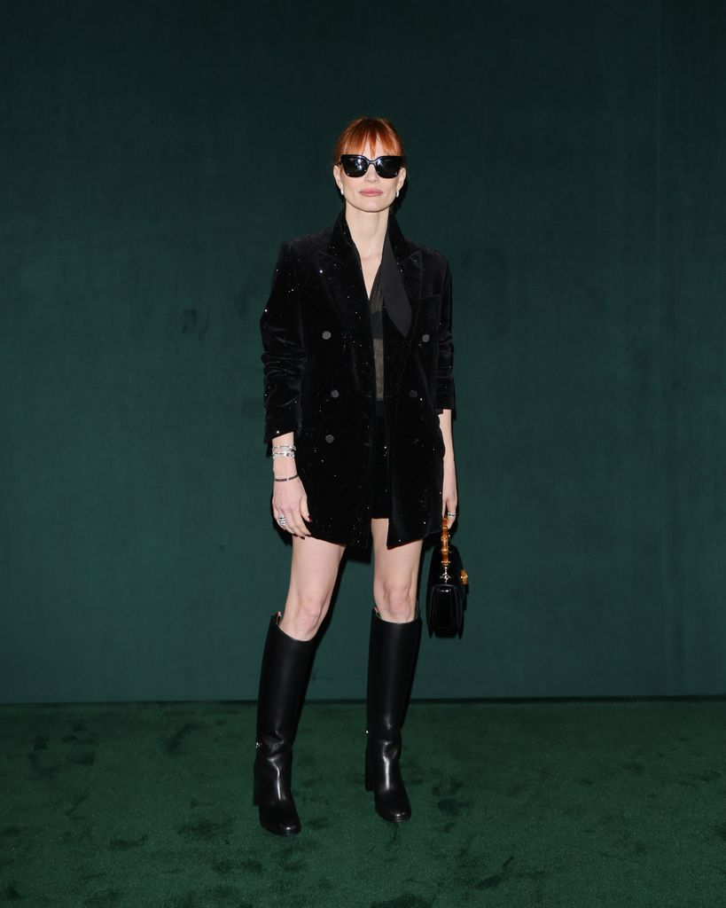 Jessica Chastain unveils major hair transformation in mini skirt and ...