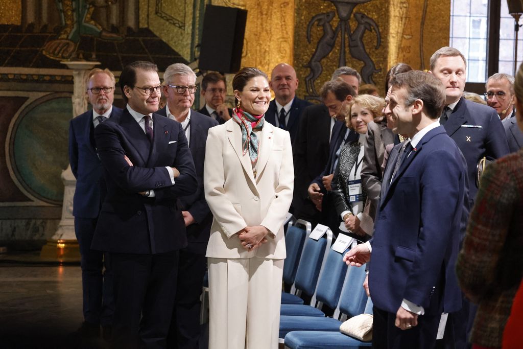 Crown Princess Victoria looks unbelievable in H&M ballgown with ...