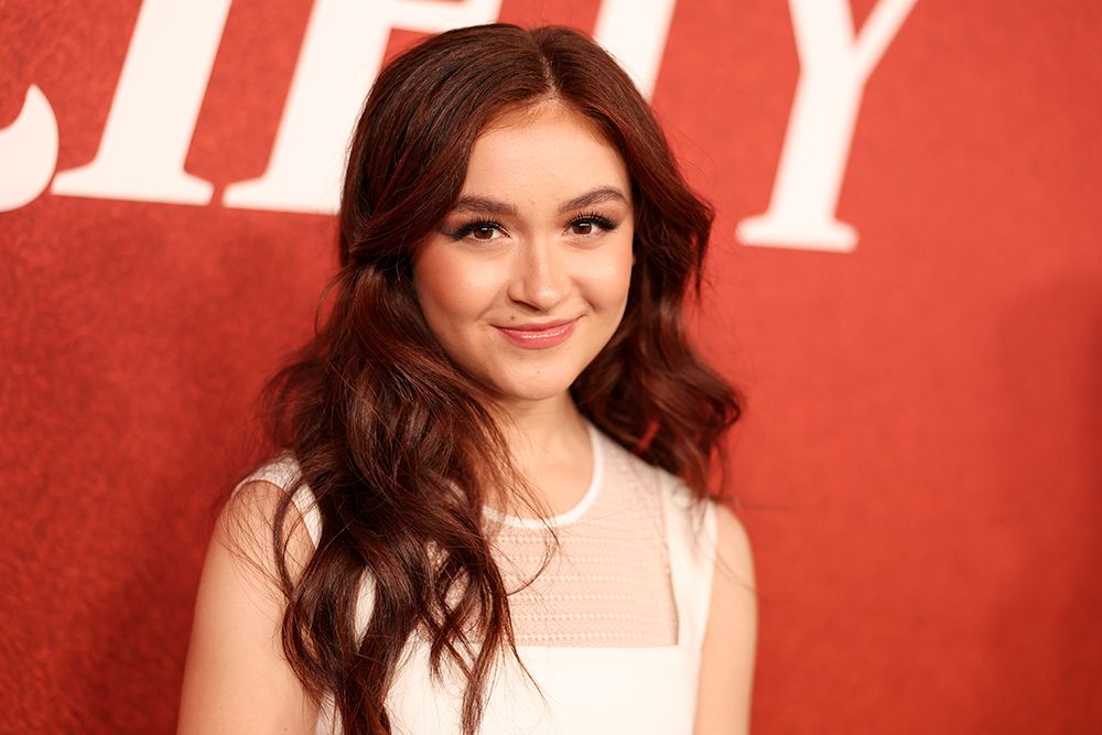 XO Kitty star Anna Cathcart's life off-screen: from college career to ...