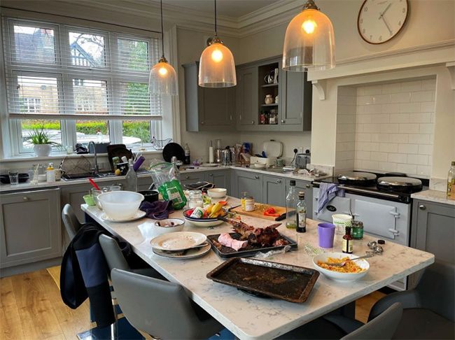 BBC Breakfast's Dan Walker shares peek inside family kitchen as he ...