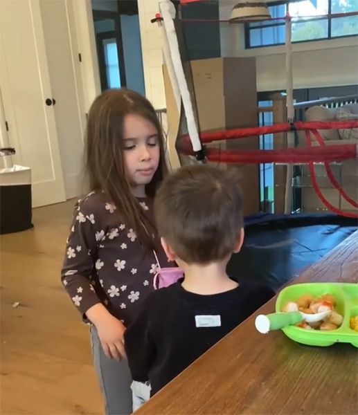 Jana Kramer's daughter comforting younger brother is the cutest thing ...