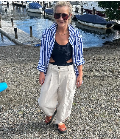 Strictly's Helen Skelton sizzles in daring red swimsuit and tiny denim ...