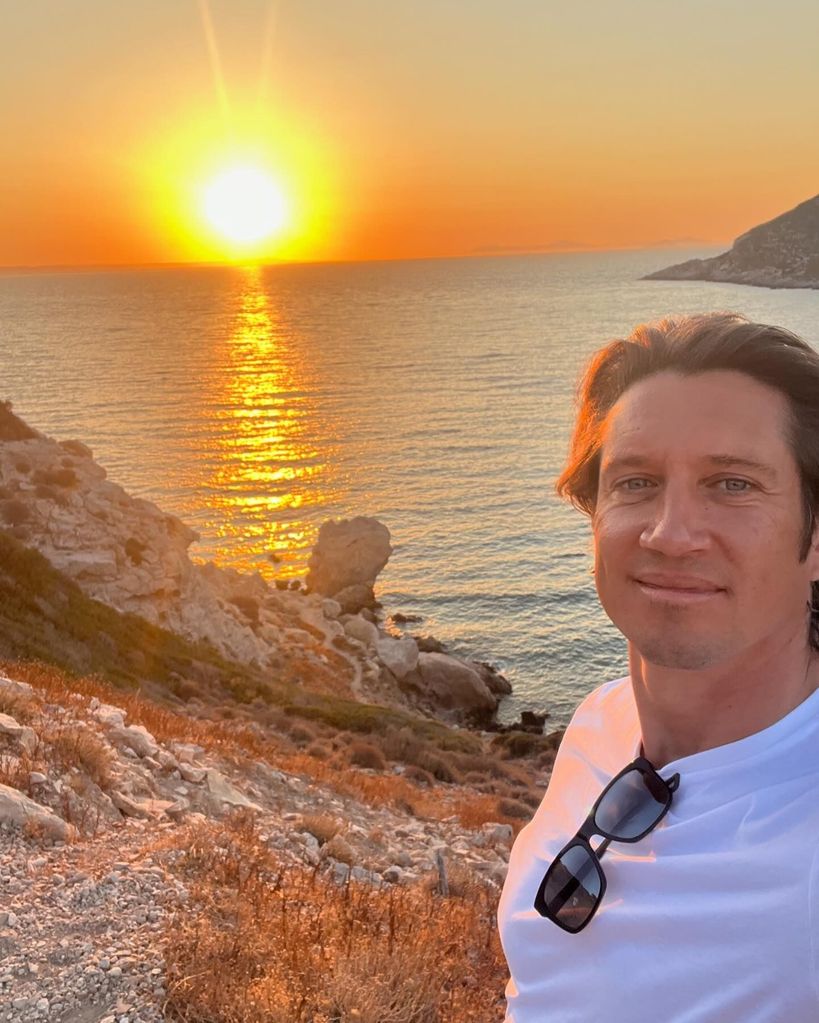 Strictly's Tess Daly showcases endless legs in plunging bikini for ...