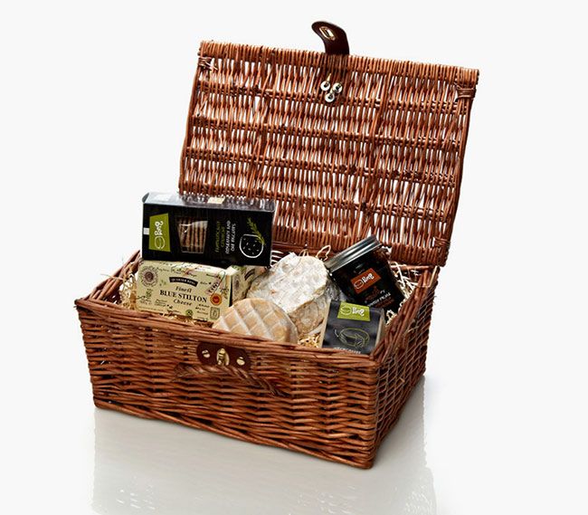 14 best cheese gifts for Christmas 2022: From hampers to cheese making ...