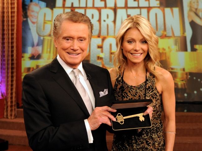 Kelly Ripa kept things fun with her look at Daytime Emmy Awards | HELLO!