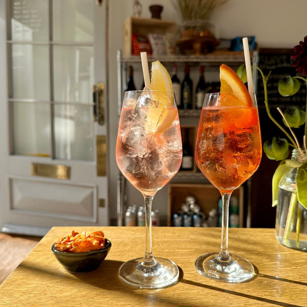 Prince William's visit to local quirky Windsor bar revealed - exclusive ...