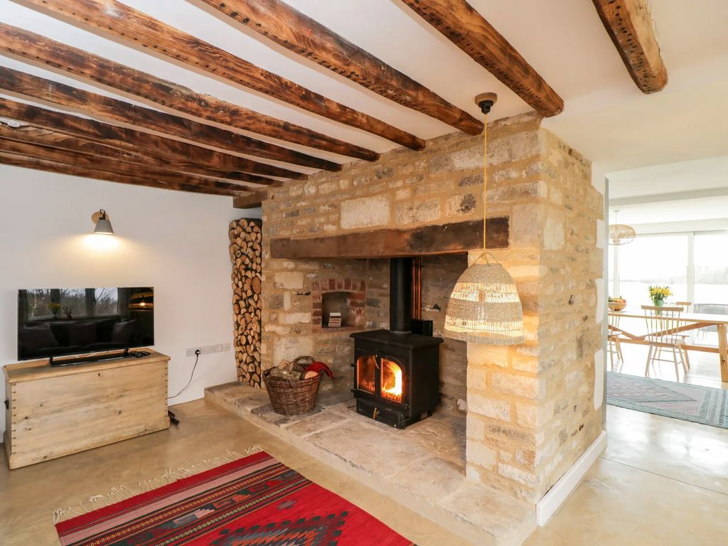 High Cogges Farm Holiday Cottages: a review of this charming property ...