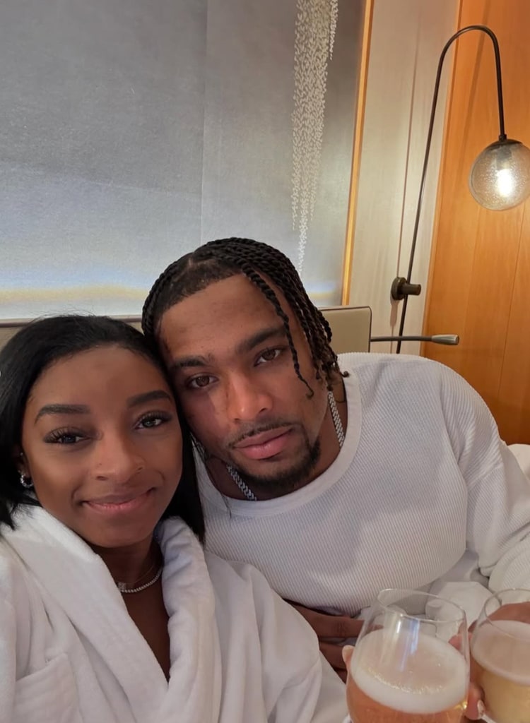 Simone Biles dazzles in mini-dress at the Kentucky Derby — and her ...